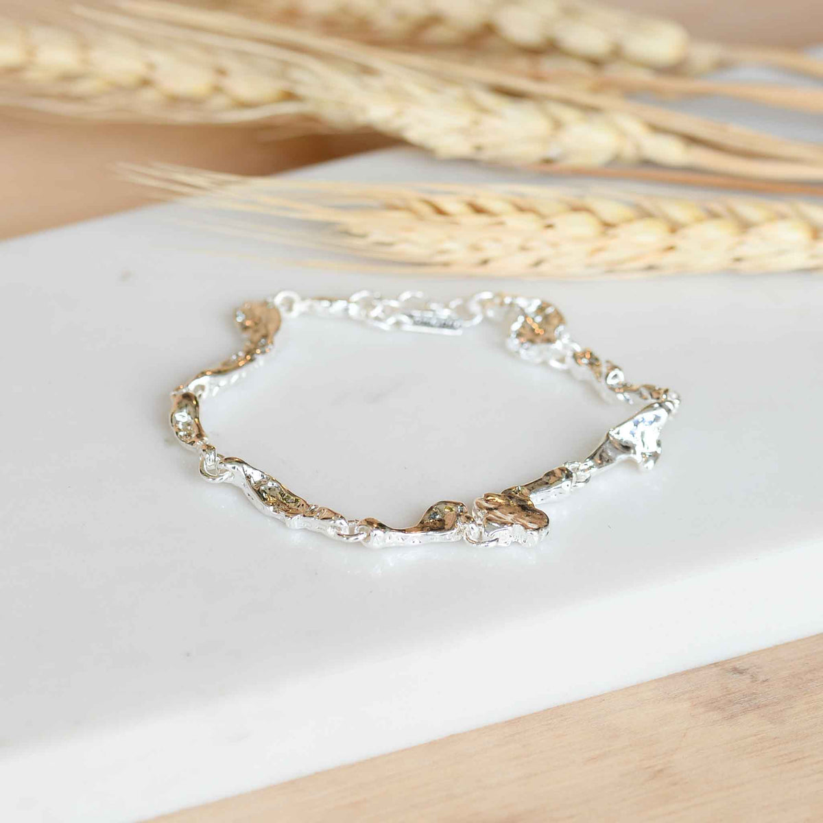 Recycled Organic Shaped Bracelet in Gold or Silver – Mon Pote