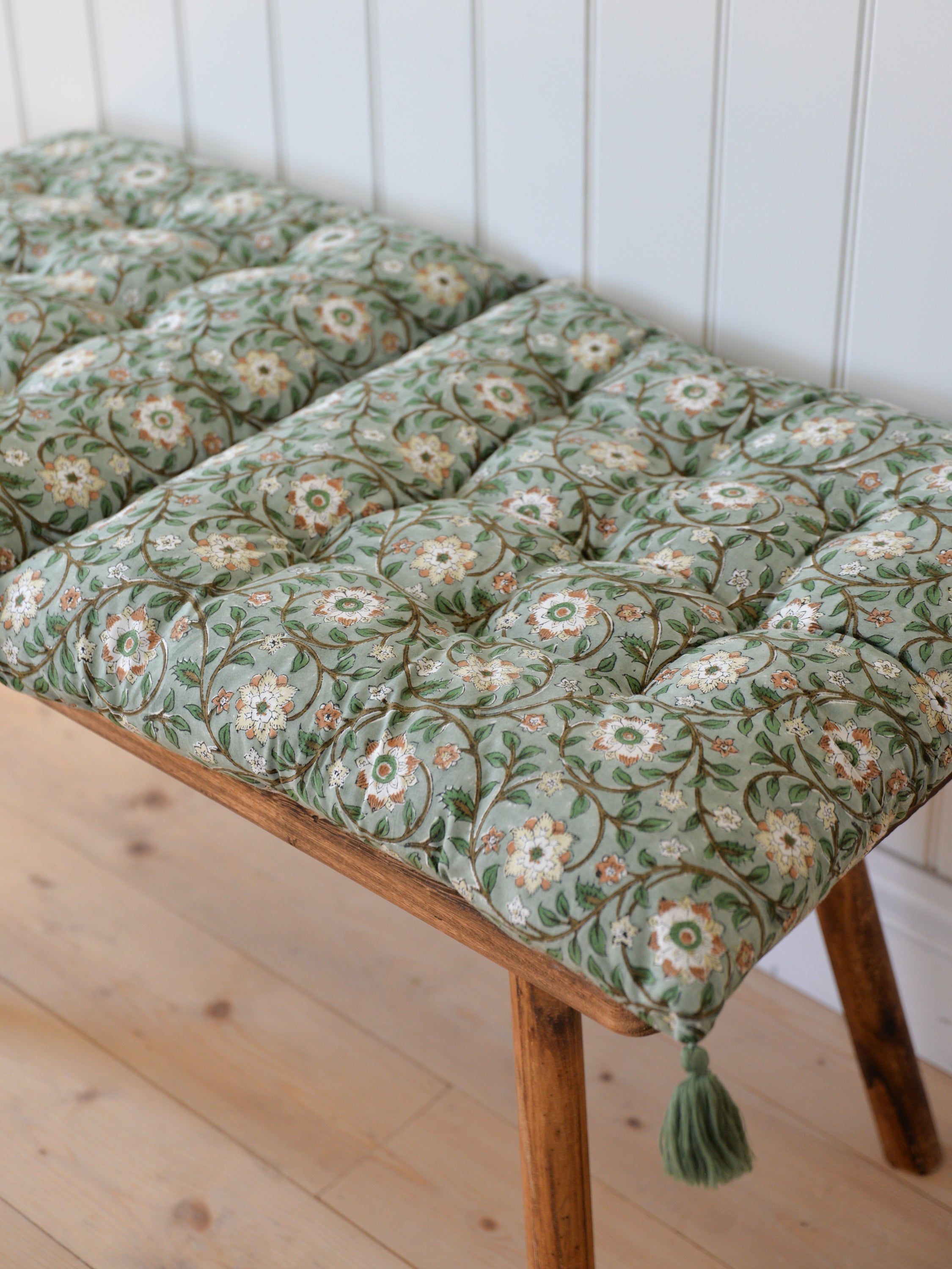 Roja Floral Chair Pad or Bench Cushion / Forest Green – Mon Pote