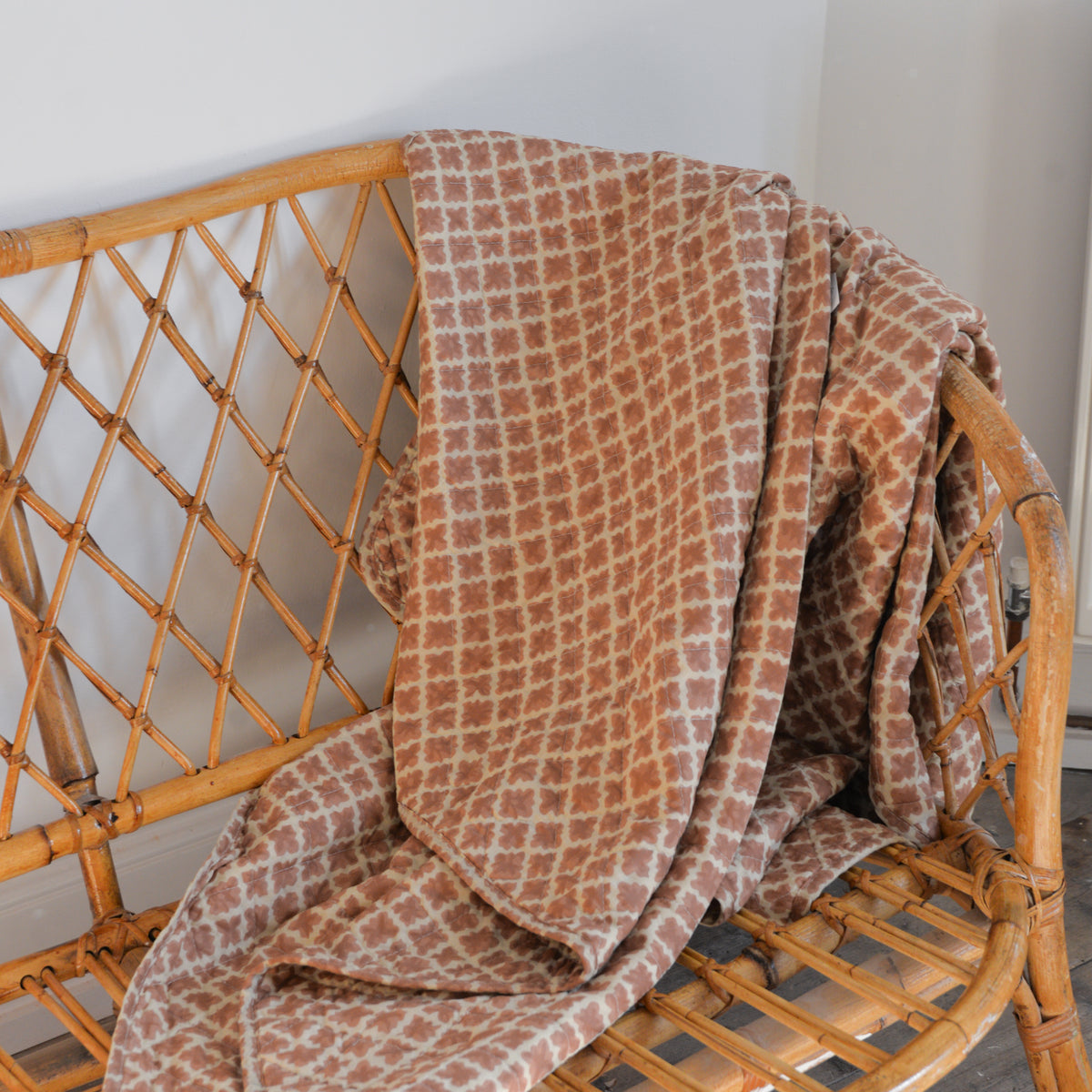 Block Pattern Rust Quilt – Mon Pote
