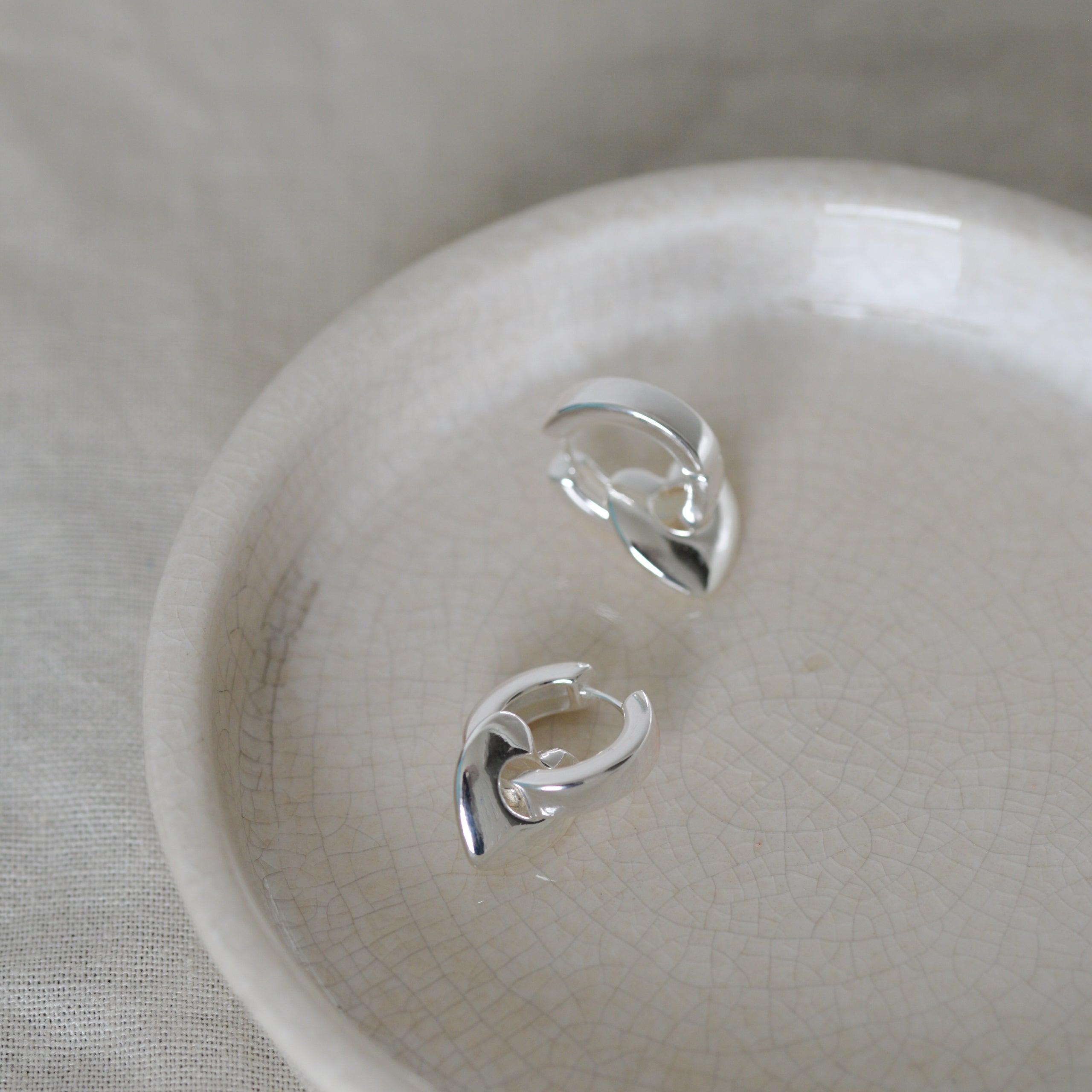Iokaste Chunky Heart Hoops – Mon Pote