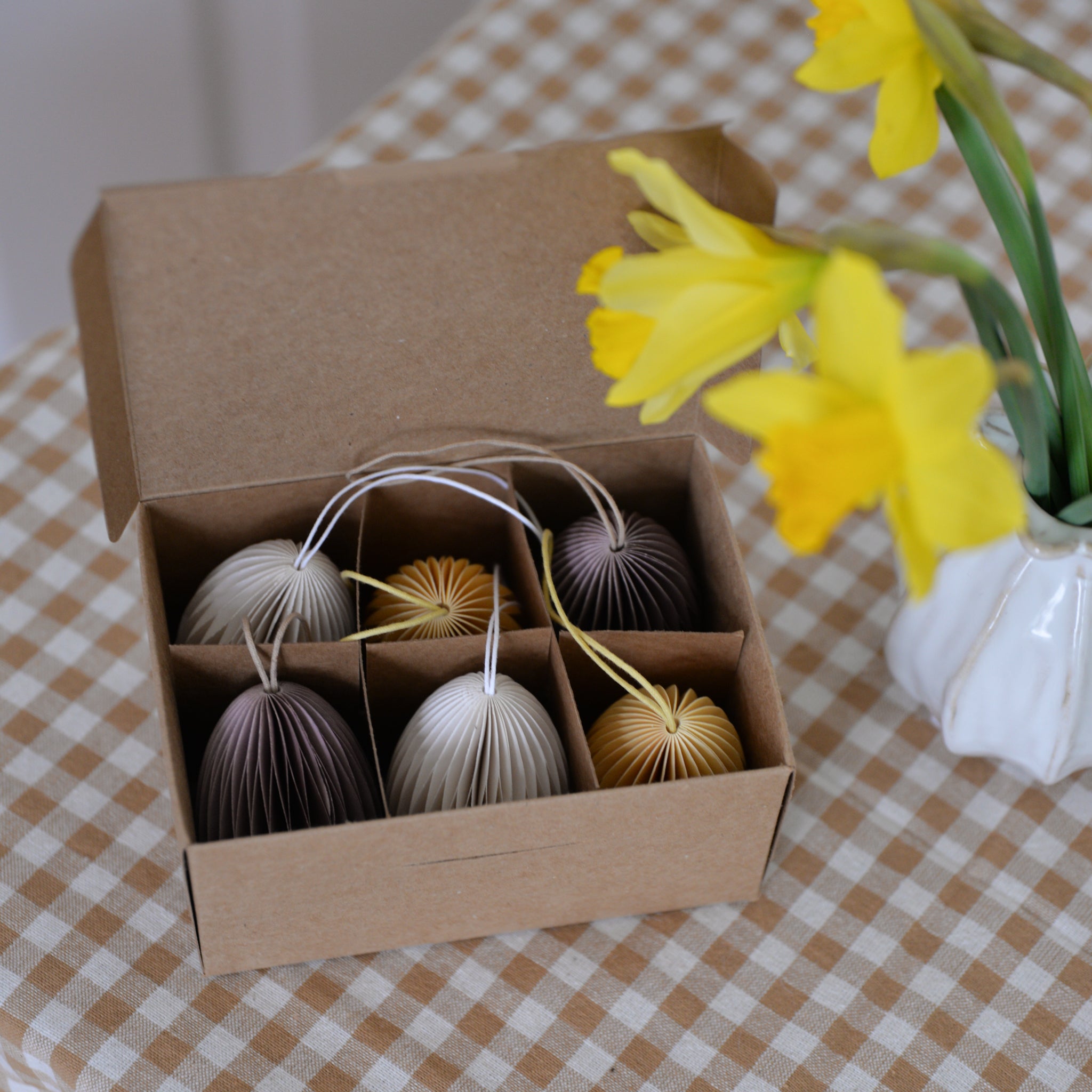 Paper Honeycomb Easter Eggs / Set of 6 – Mon Pote