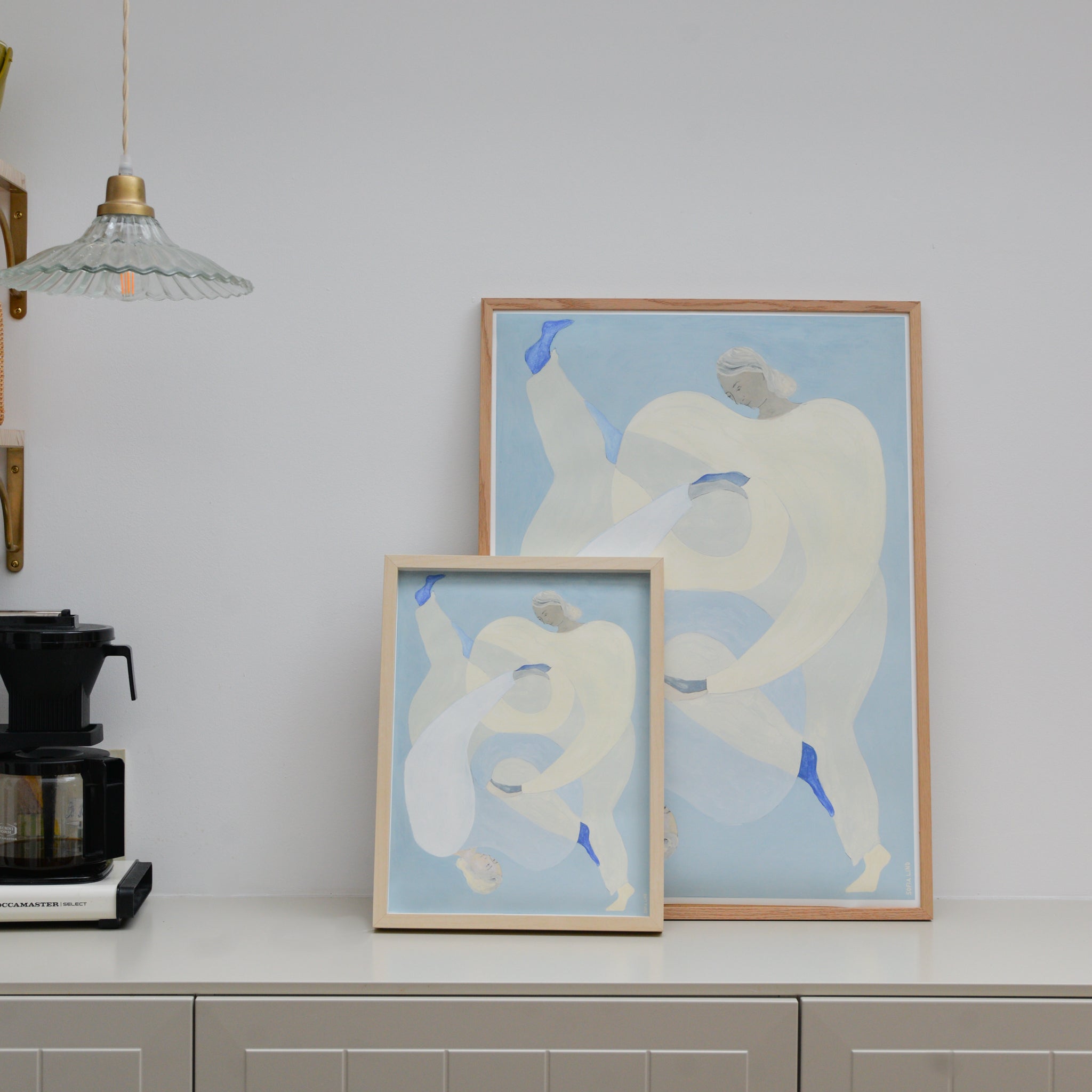 Sofia Lind Hold You Wall Print – Mon Pote