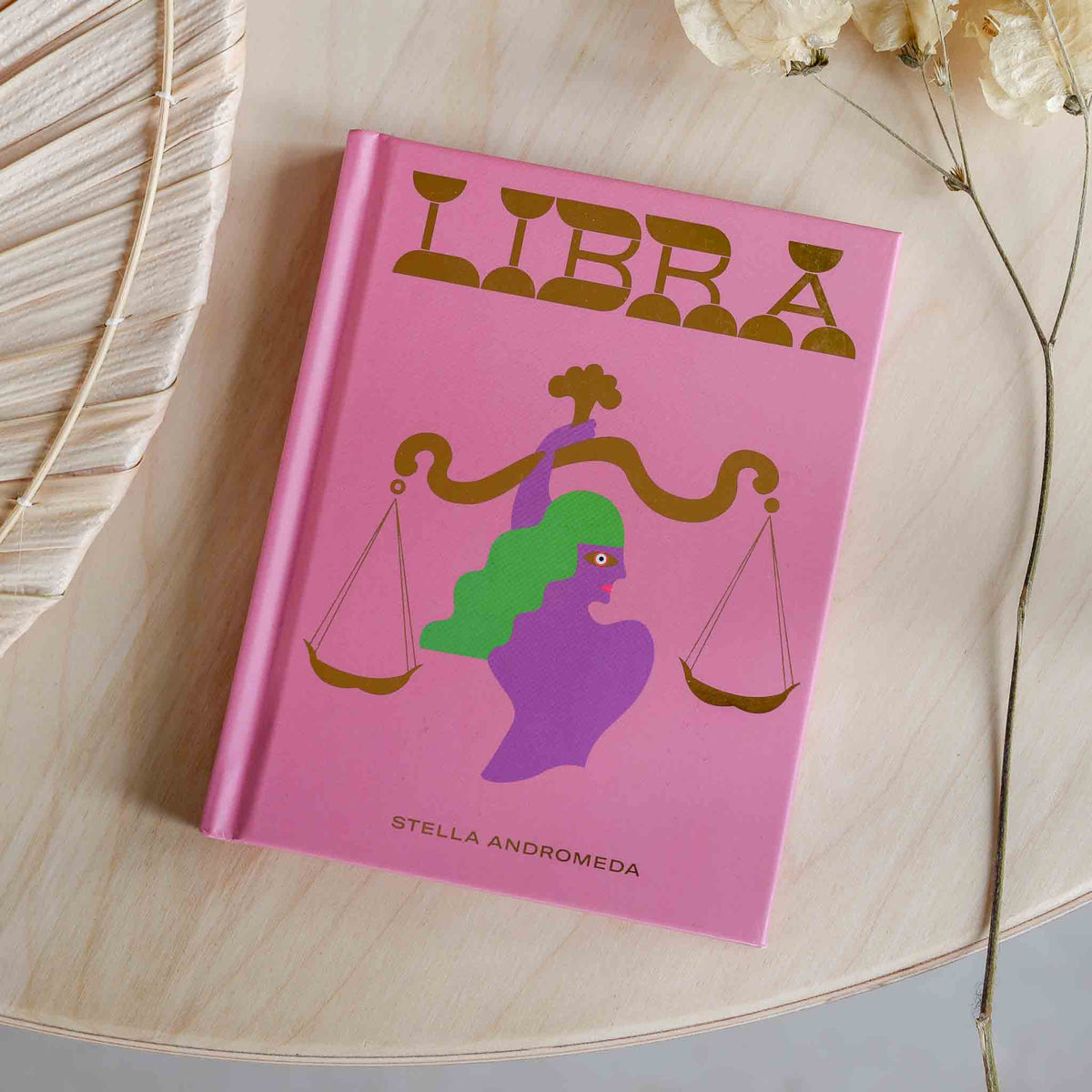 Stella Andromeda Astrology Books – Mon Pote