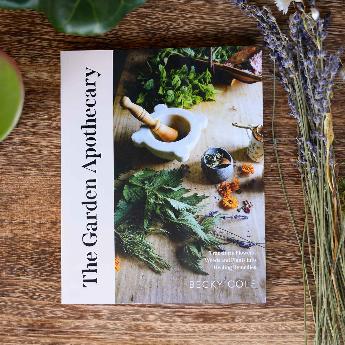 The Garden Apothecary by Becky Cole – Mon Pote